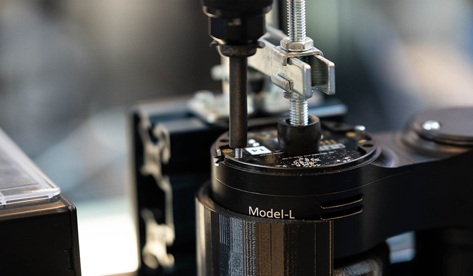 Screwdriving Solution | Robotiq